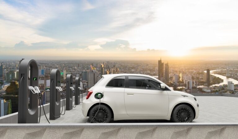 Electric Vs. Hydrogen Cars: Which Is Better For The Environment ...